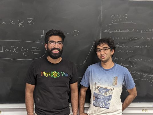 Undergraduate Student Organizations | Physics | Illinois